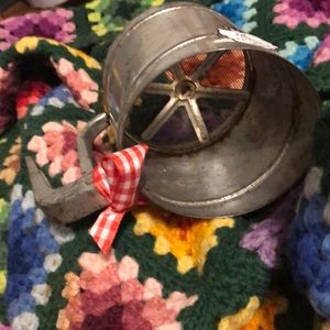 Foley | Kitchen | Vintage Decorative Farmhouse Sifter | Poshmark
